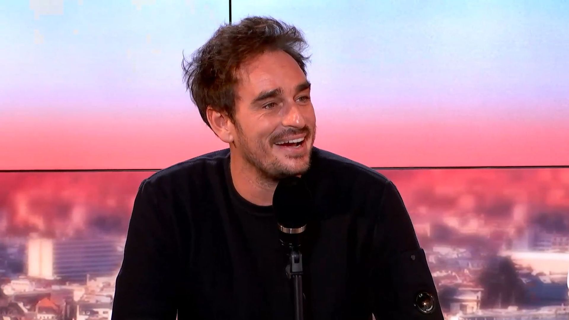 Kevin Levy présente son spectacle 'Cocu' : 'Ça fait mal à l’ego, mais ...