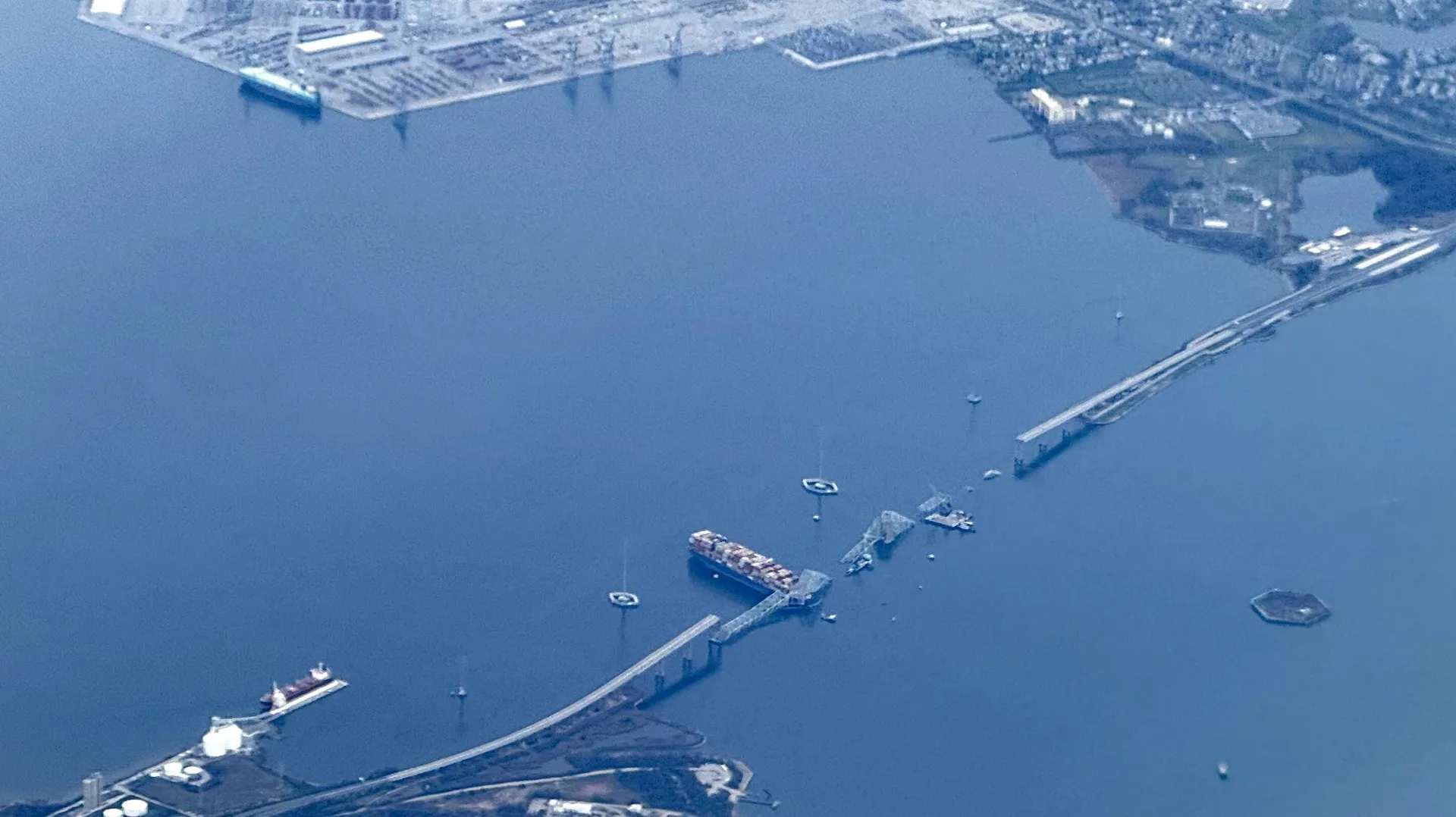 Pont effondré à Baltimore : les corps de deux victimes repêchés dans ...