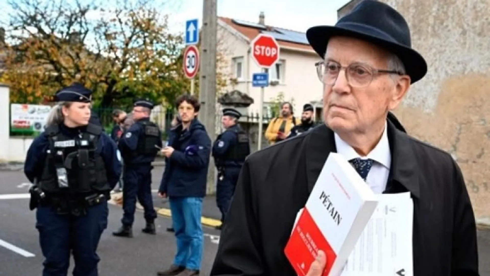 'La vengeance silencieuse” de Niklas Frank, fils d’un criminel de ...