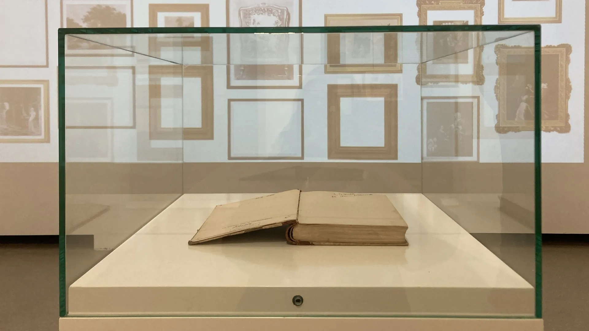 Il y a dix ans, l'attentat du Musée juif a plongé la Belgique dans la ...