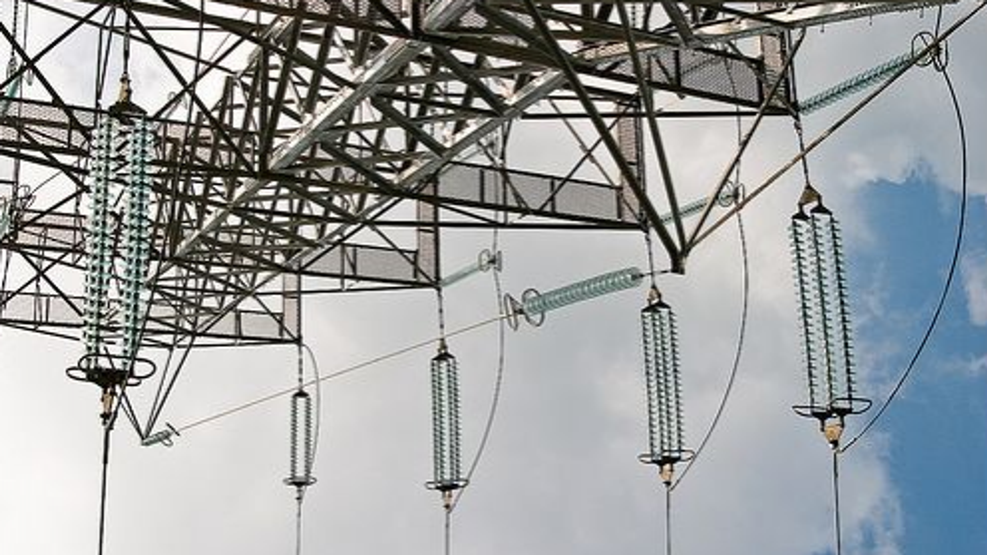 Luminus va inaugurer une centrale électrique à Angleur - RTBF Actus