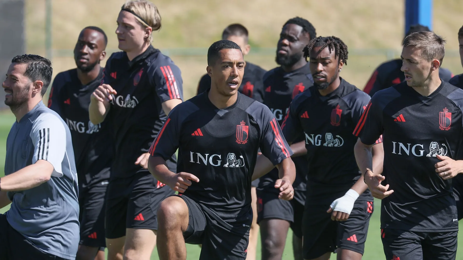 Diables Rouges : les 25 joueurs à l'entrainement, à la veille du match ...