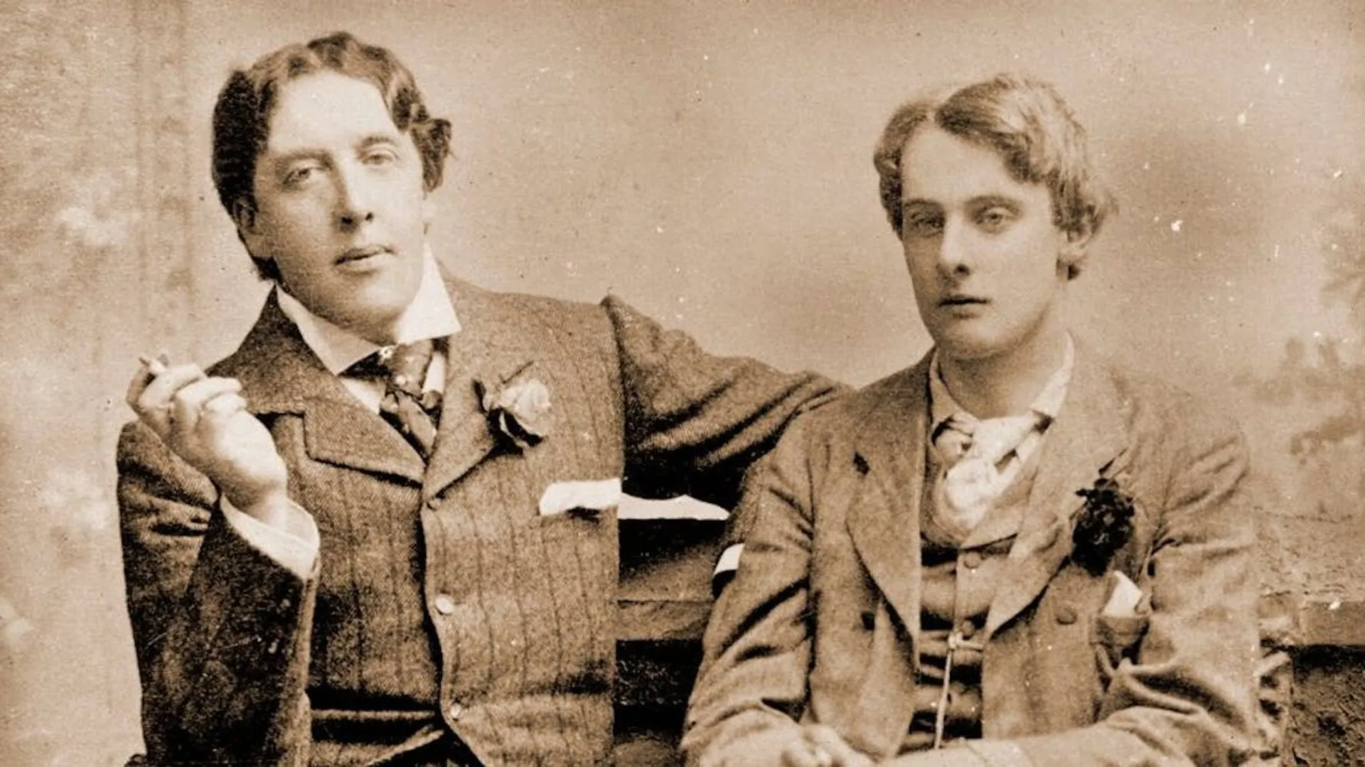 La rose et le poing du Parti socialiste : d’où vient ce logo historique ...