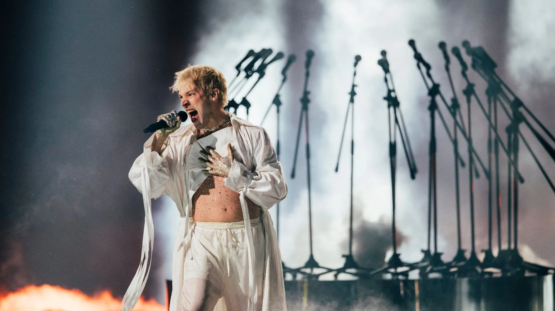 Mustii dévoile 'THE MAZE', son album le plus personnel - RTBF Actus