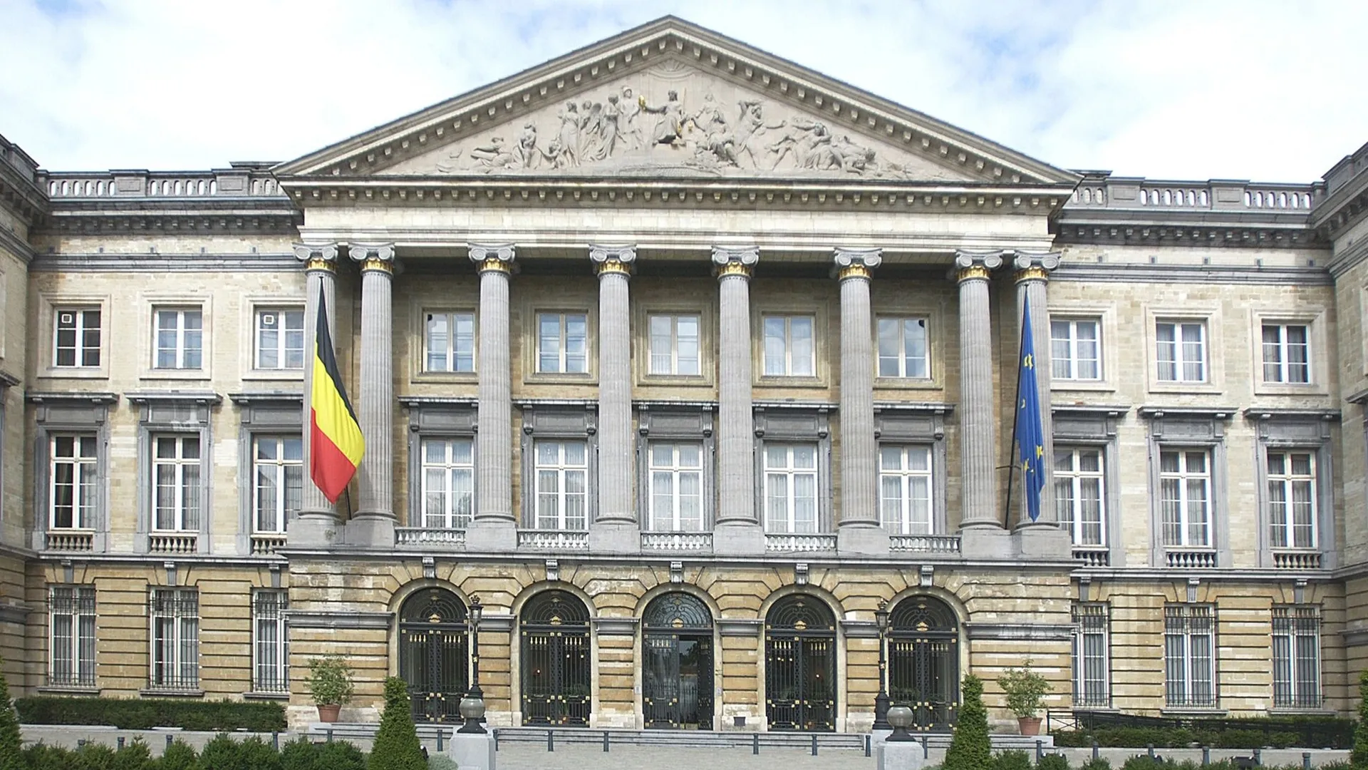 La 'Brussels Biennale Neoclassic' célèbre le néoclassicisme jusqu’au 6 ...