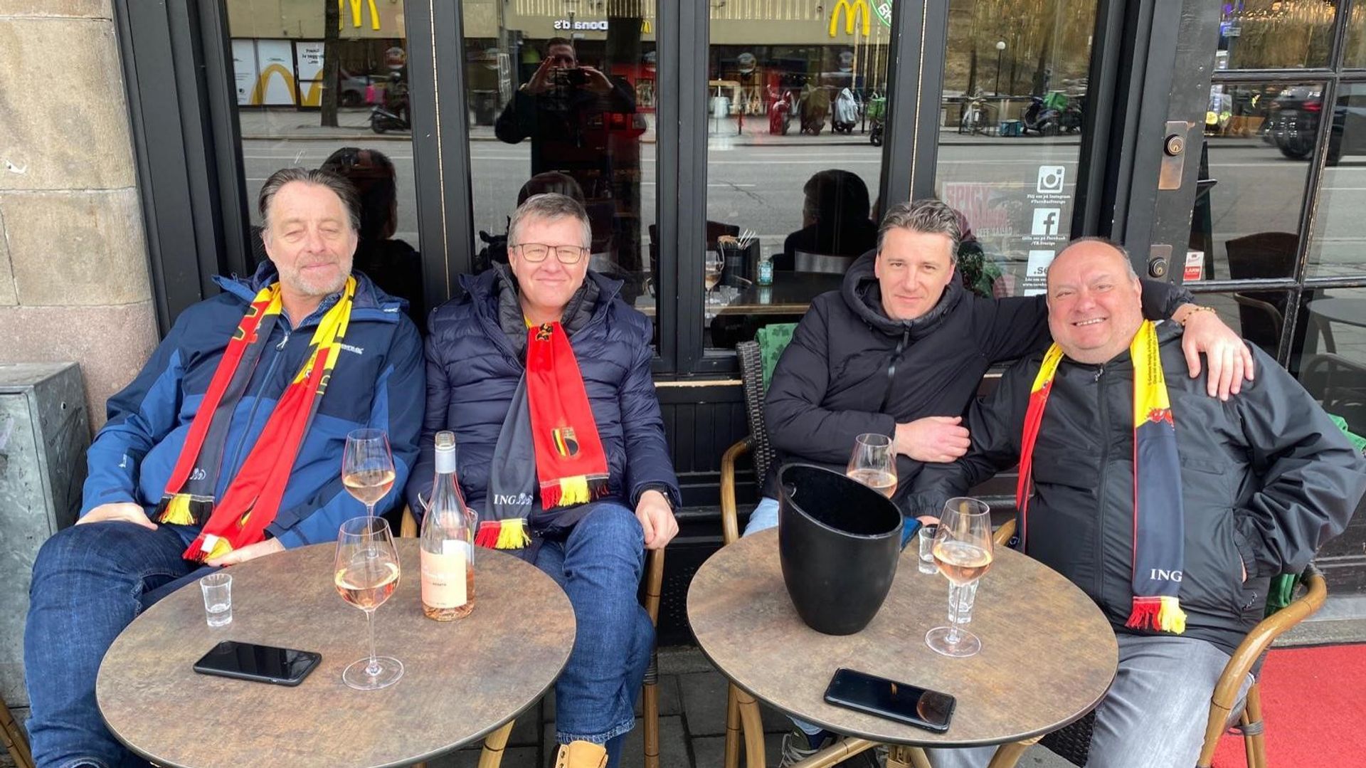 Les supporters des Diables Rouges optimistes pour le match en Suède ...