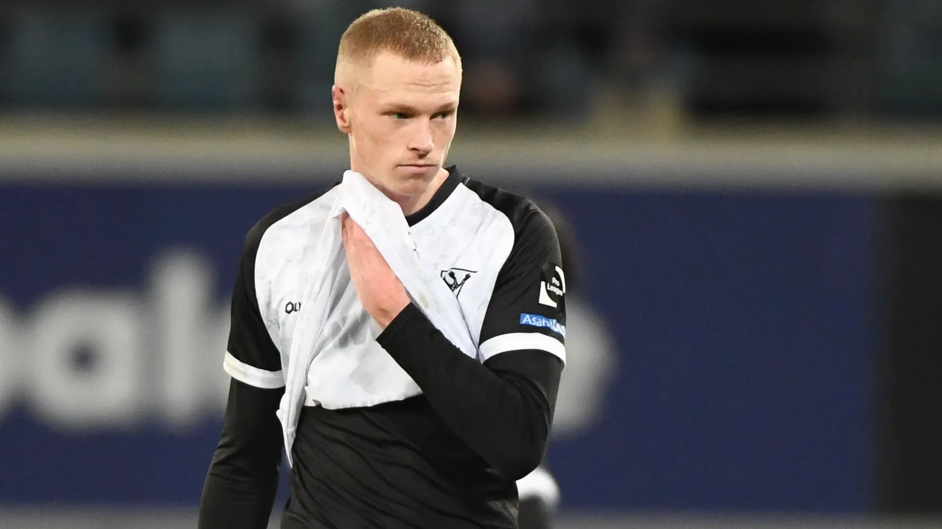 Louis Patris quitte Saint-Trond et retrouve la capitale sous les ...