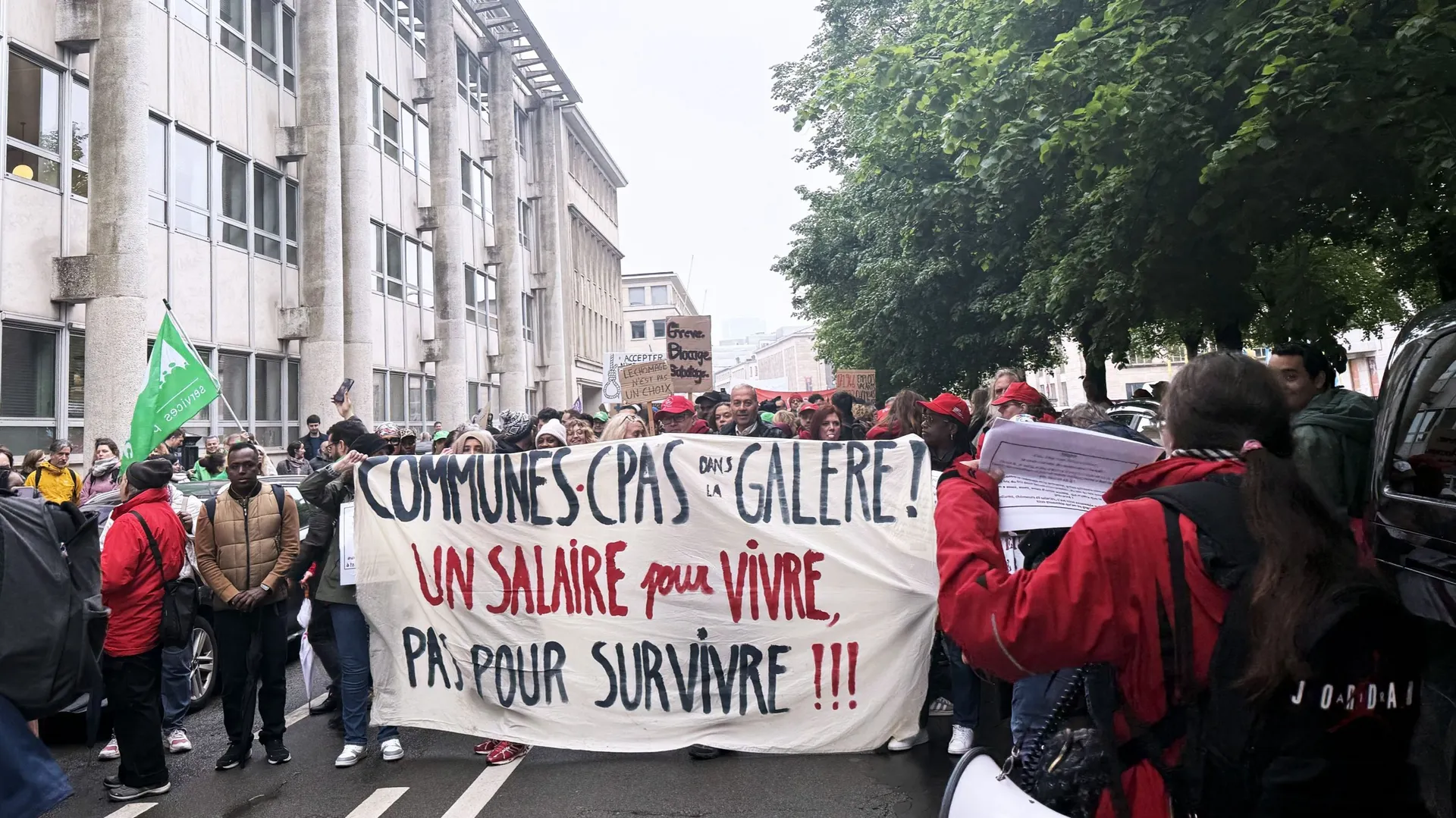 Le CPAS de Charleroi se prépare à l’afflux des exclus du chômage - RTBF ...