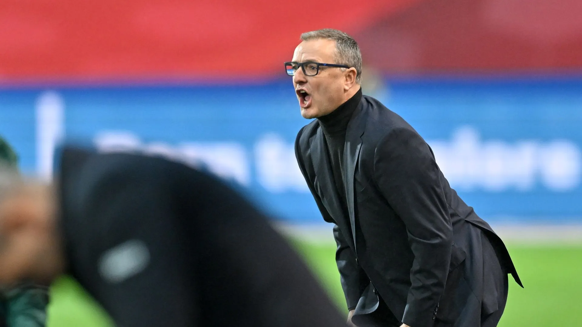 Les Diables Rouges joueront avec le nouveau maillot des Red Flames ...