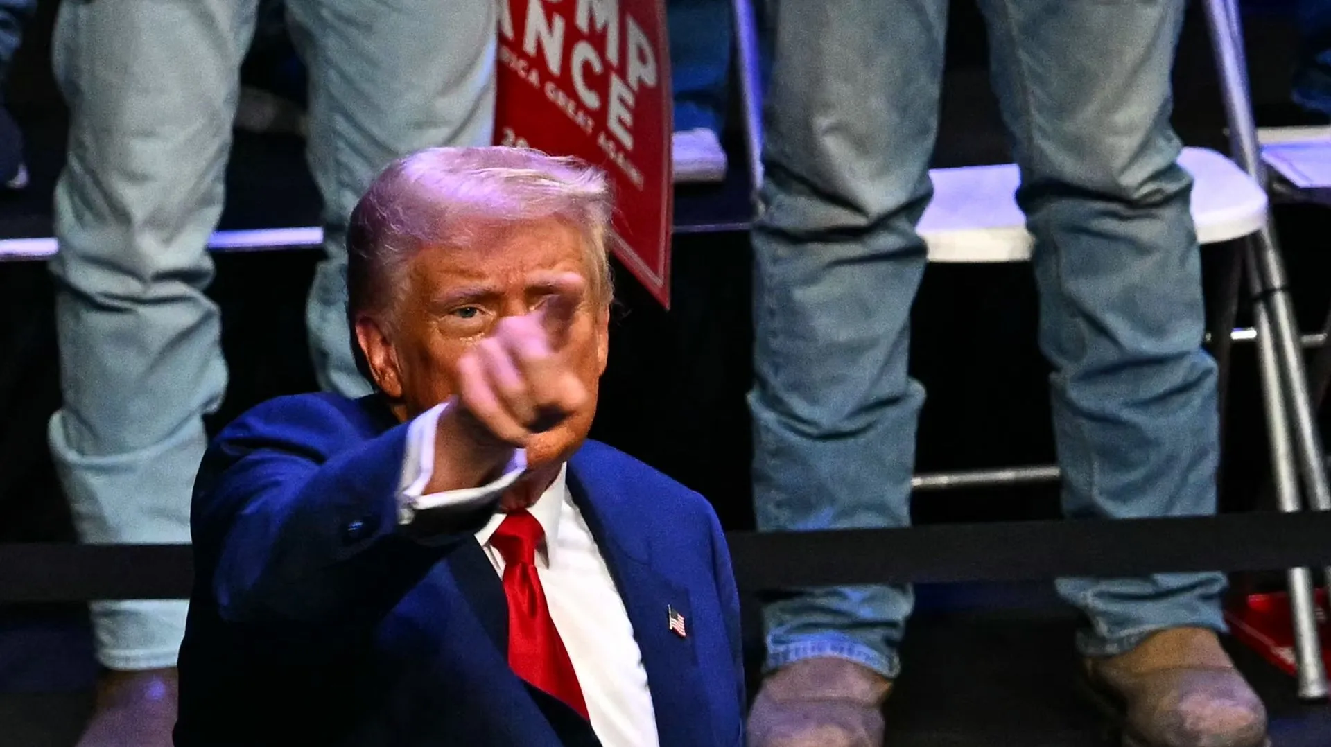 'Manquements' et 'négligence' : le directeur du Secret Service fait son ...
