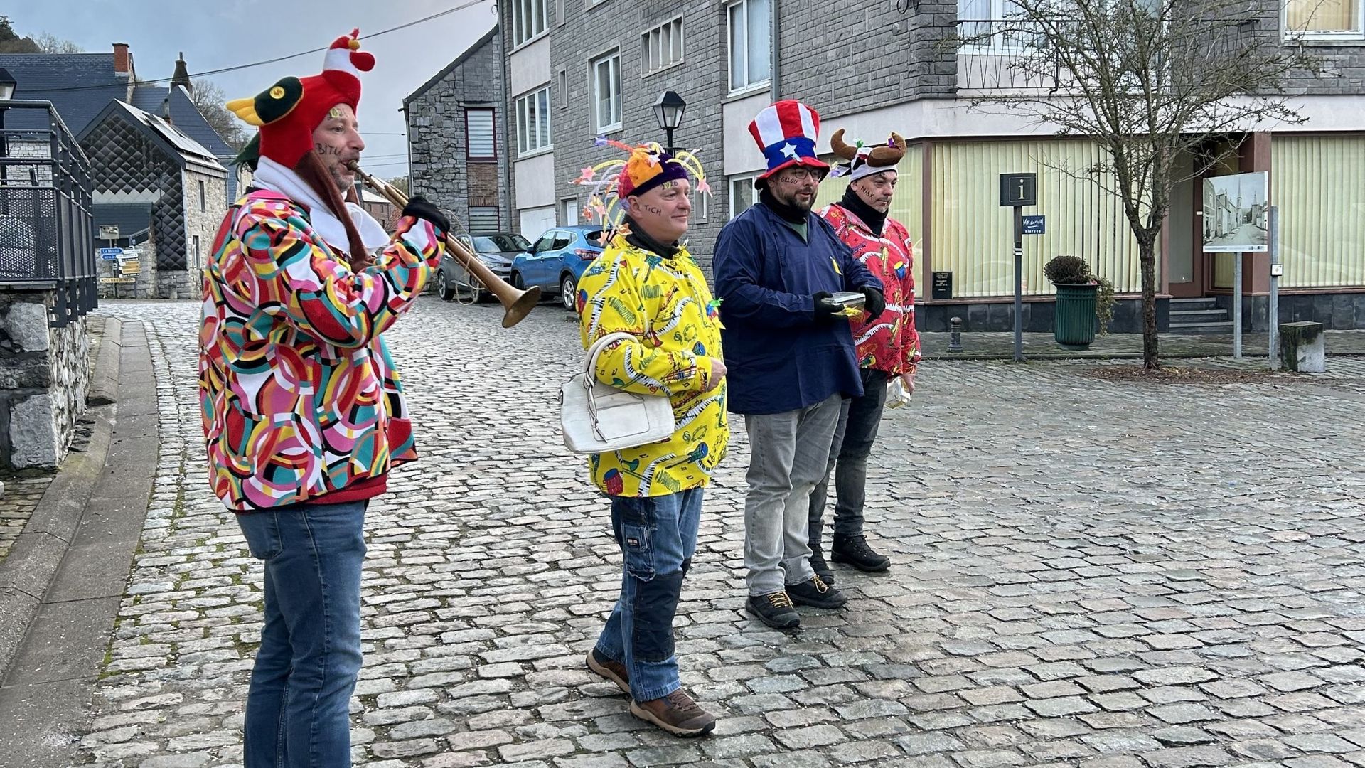 Le carnaval de Vierves-sur-Viroin : le ciment du village aux traditions ...