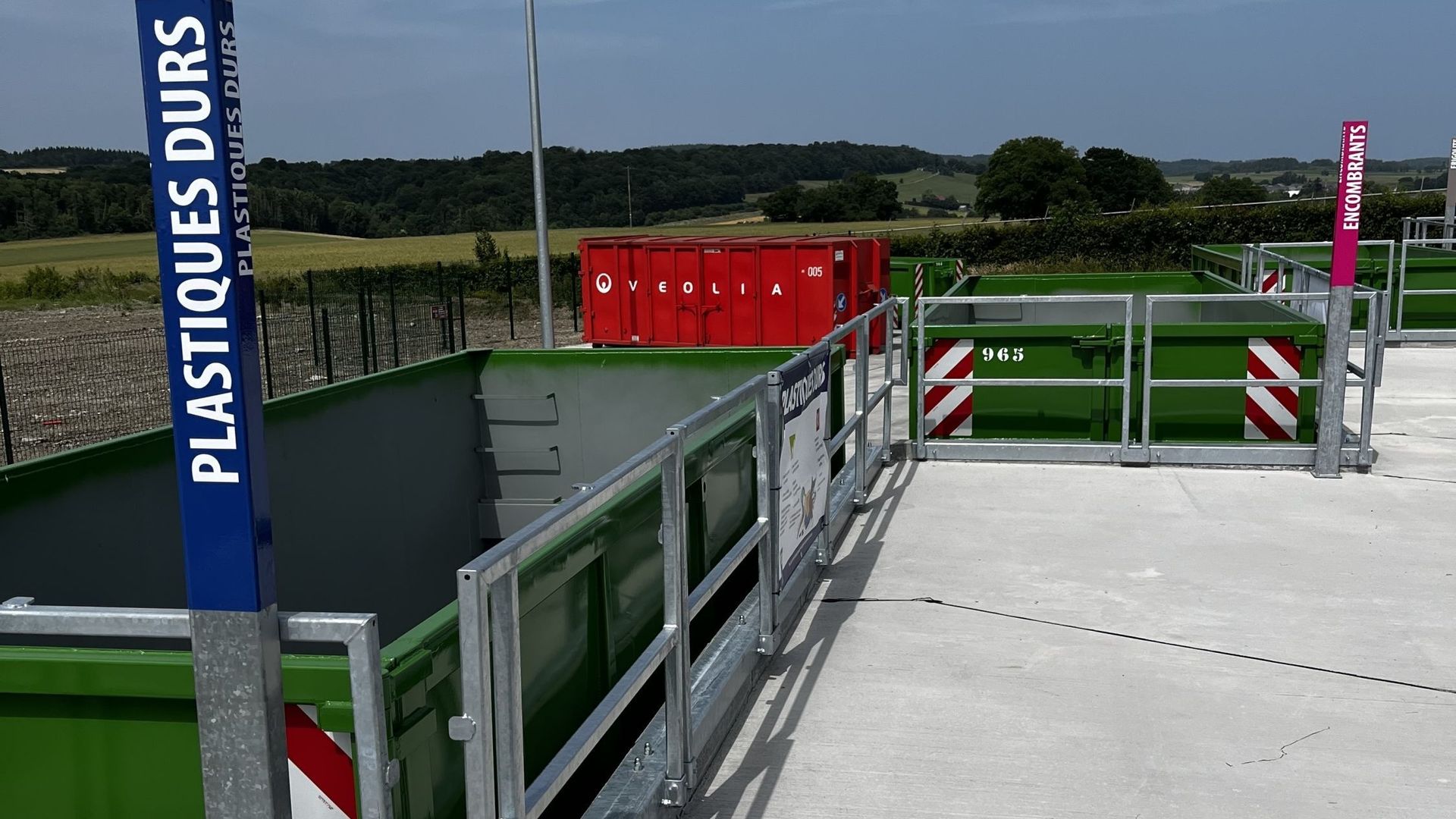 Somme-Leuze : 'Enfin', inauguration du nouveau recyparc - RTBF Actus