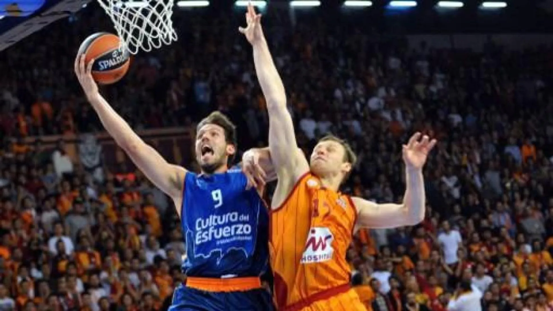 Valence va retirer le N.9 de Van Rossom : 'Le plus grand honneur que tu ...