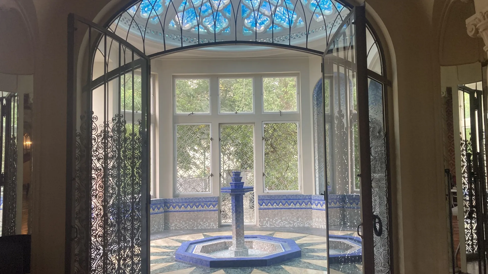 A Saint-Gilles, la Maison Pelgrims a retrouvé son éclat - RTBF Actus