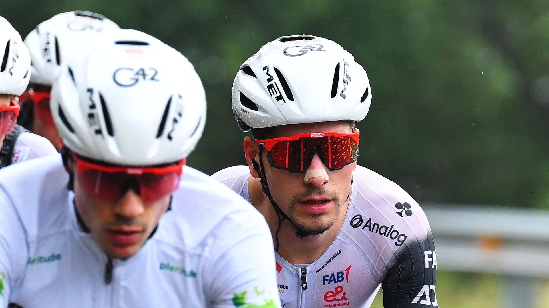 Vuelta 2025 : Joao Almeida s’impose devant Jonas Vingegaard au sommet ...