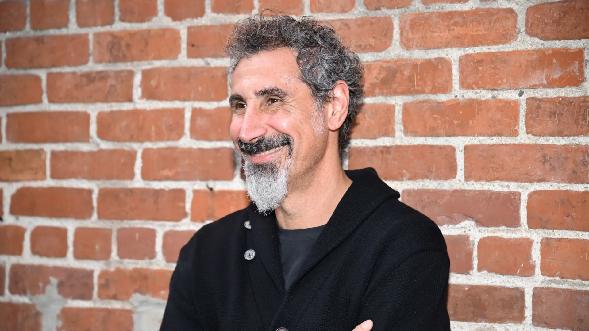 Serj Tankian (System of A Down) prépare un album de reprises parfois ...