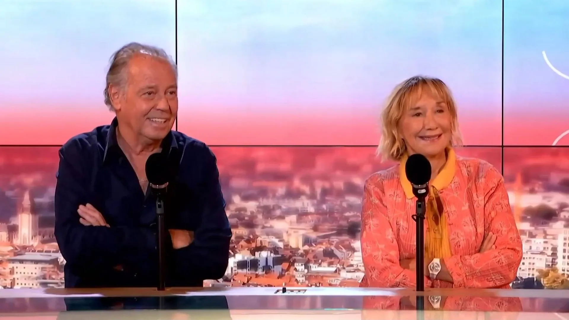 Marie-Anne Chazel et Michel Leeb nous offrent 'une engueulade magistrale' dans la pièce 'Parle ...