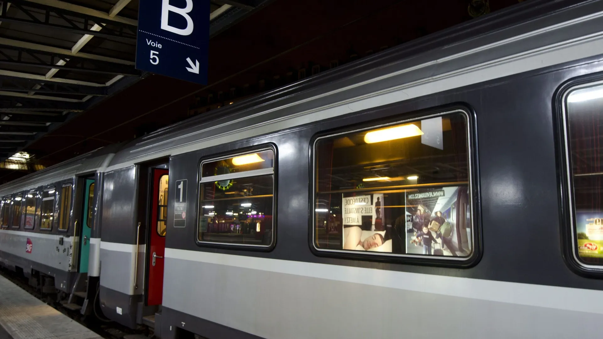 Le train 'EuroCity Direct' relie désormais Bruxelles-Midi et Amsterdam ...