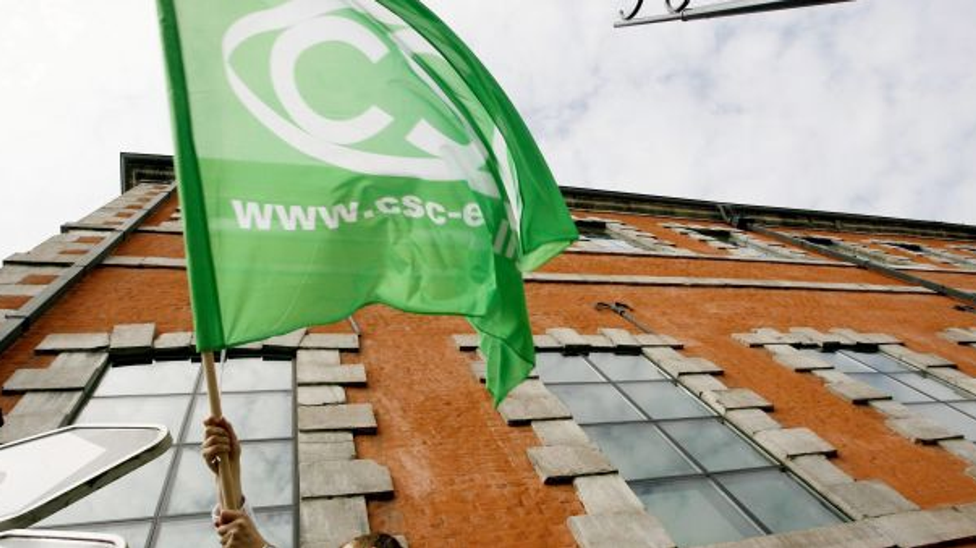 1998-2013, la loi Renault a 15 ans: la CSC veut une révision - RTBF Actus