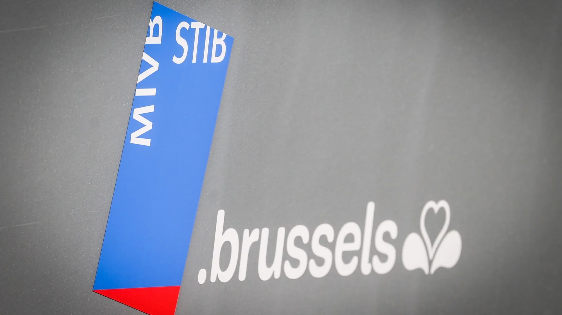 Plus de trois millions de voyages avec le ticket numérique de la Stib ...