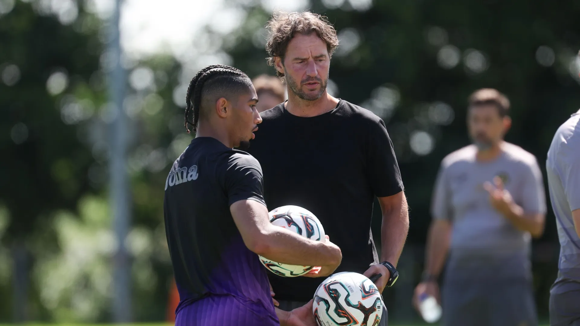 Nathan Saliba (Anderlecht) sur le Gril : 'A Montréal, Laurent Ciman me parlait déjà de votre ...