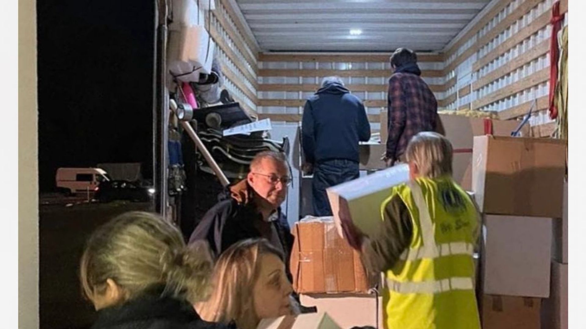 De Wavre à Valence, le convoi humanitaire pour soutenir les sinistrés ...