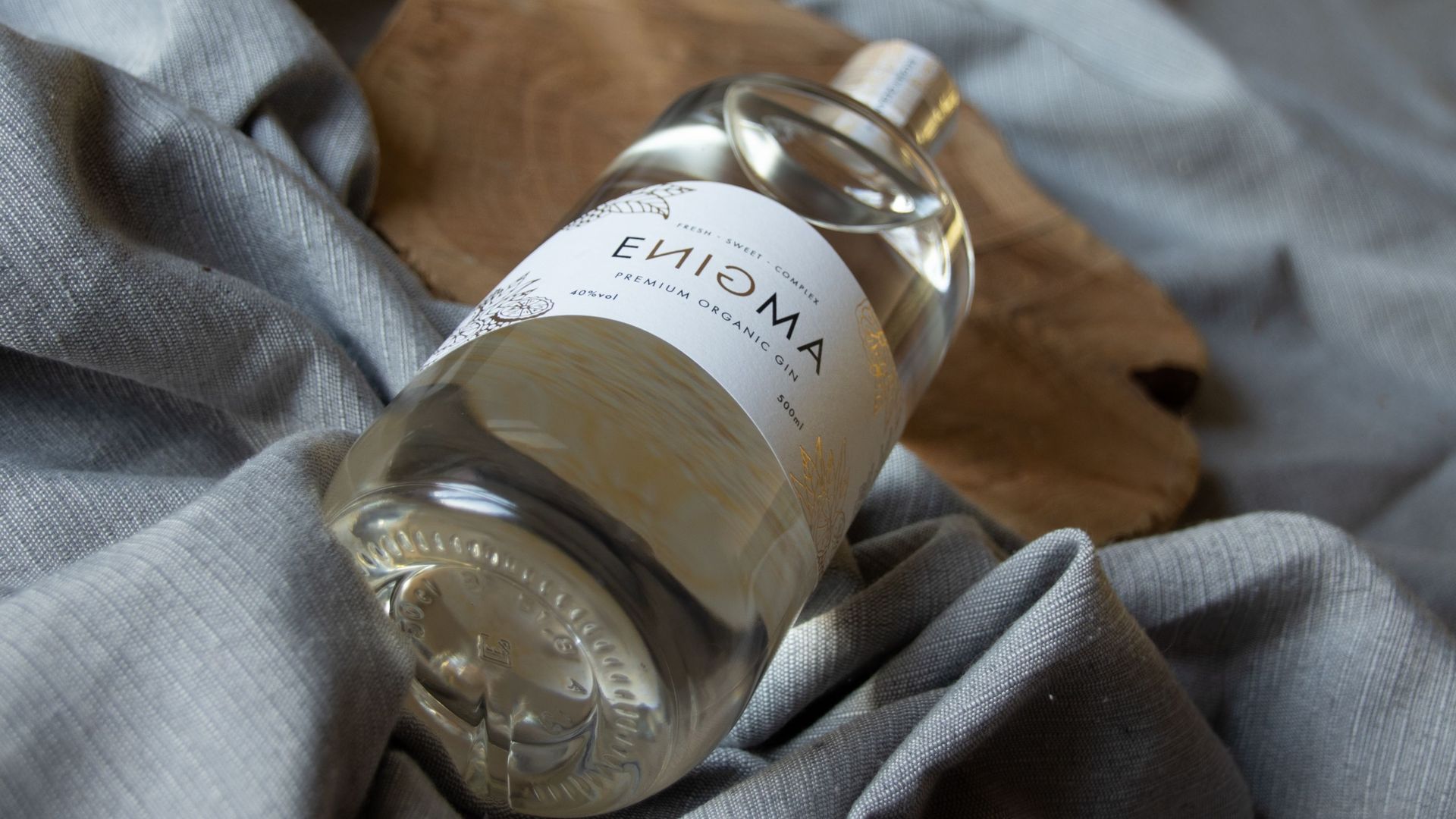 L'Enigma Gin : un gin brabançon aux saveurs insoupçonnées… - RTBF Actus