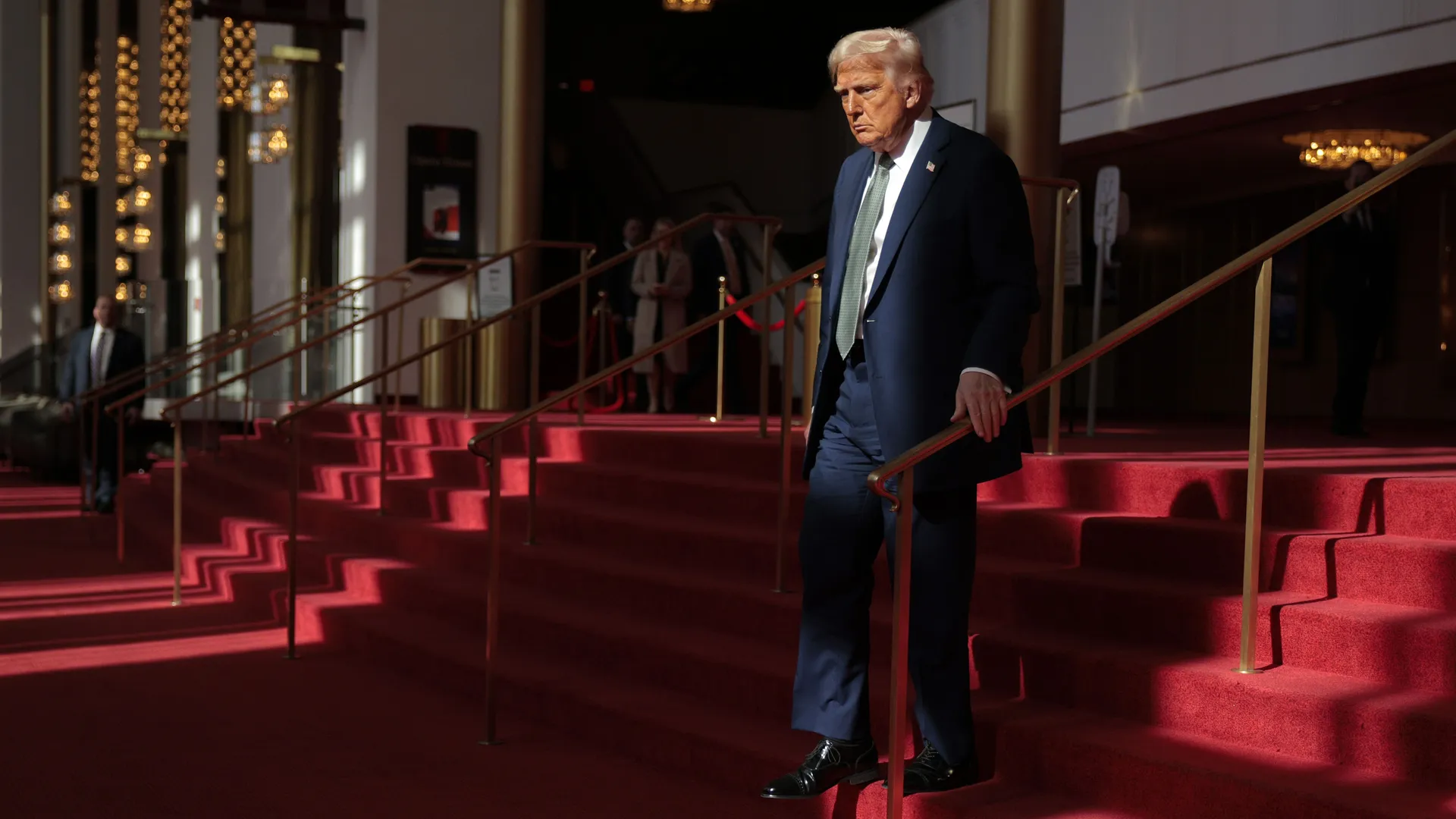 Le célèbre Kennedy Center de Washington renommé pour honorer Donald ...
