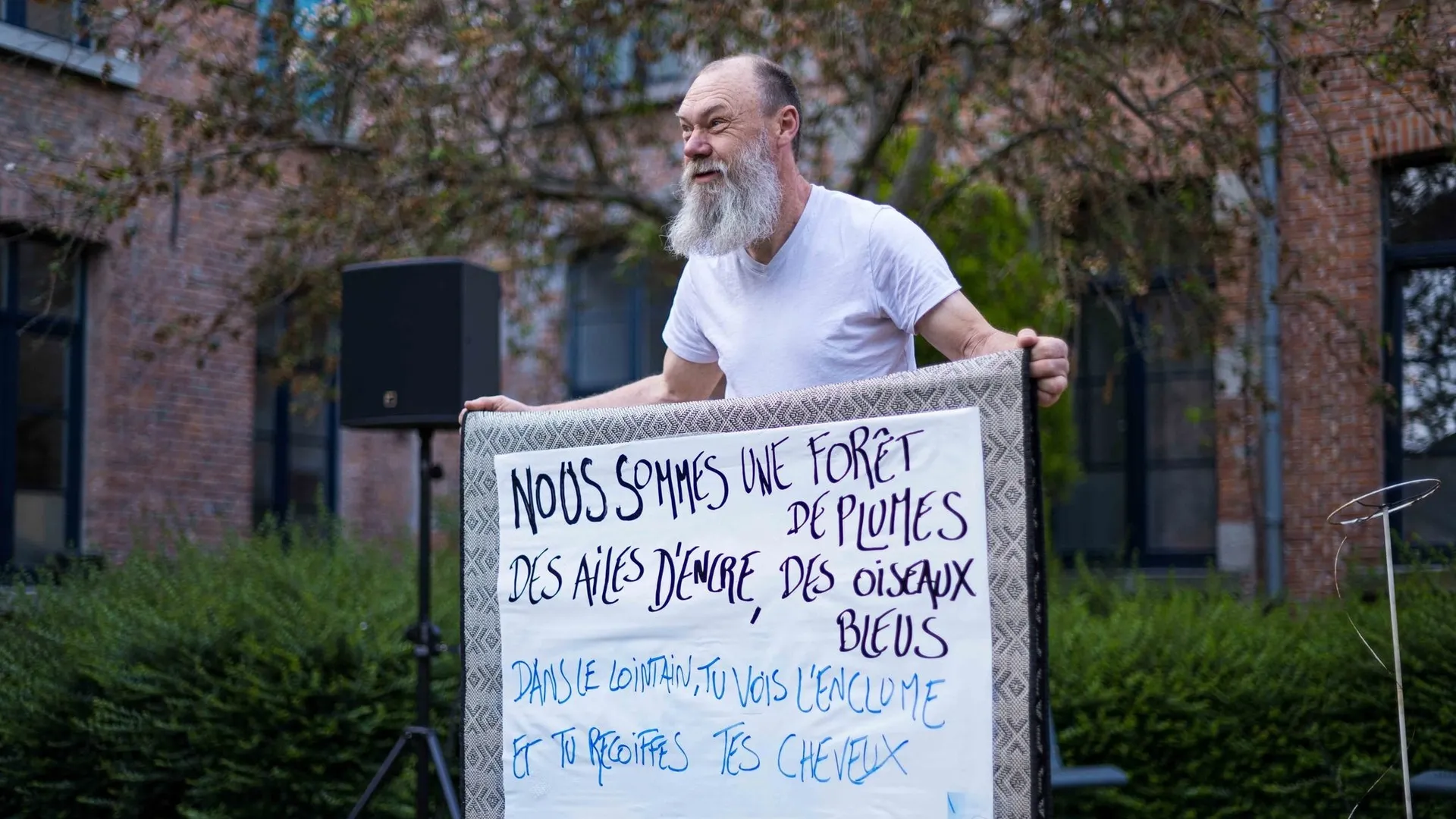La rose et le poing du Parti socialiste : d’où vient ce logo historique ...