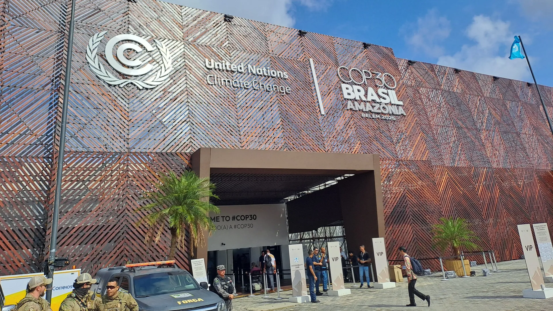COP30 : 'Des solutions existent' au niveau local, rappellent les ONG ...
