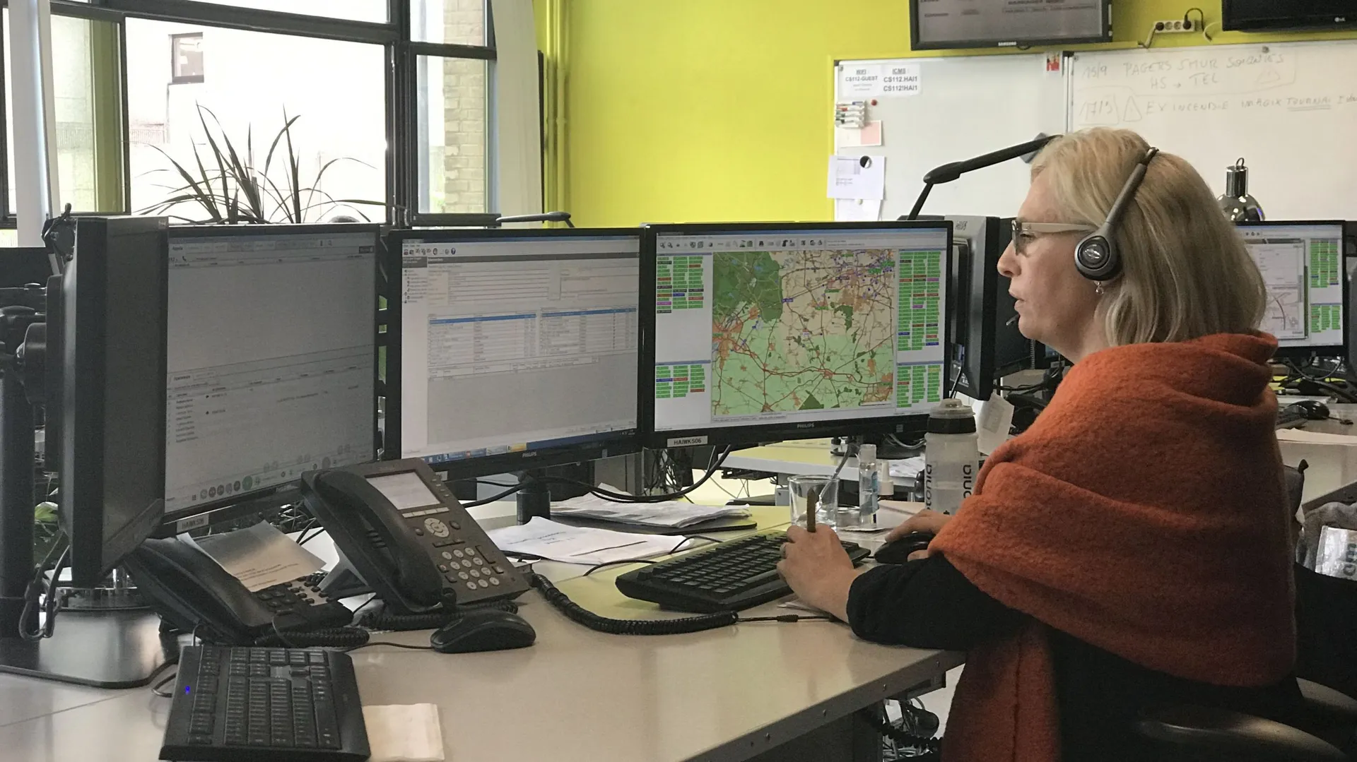 Le 112 recrute de nouveaux opérateurs: 'Il faut de l'empathie pour les ...