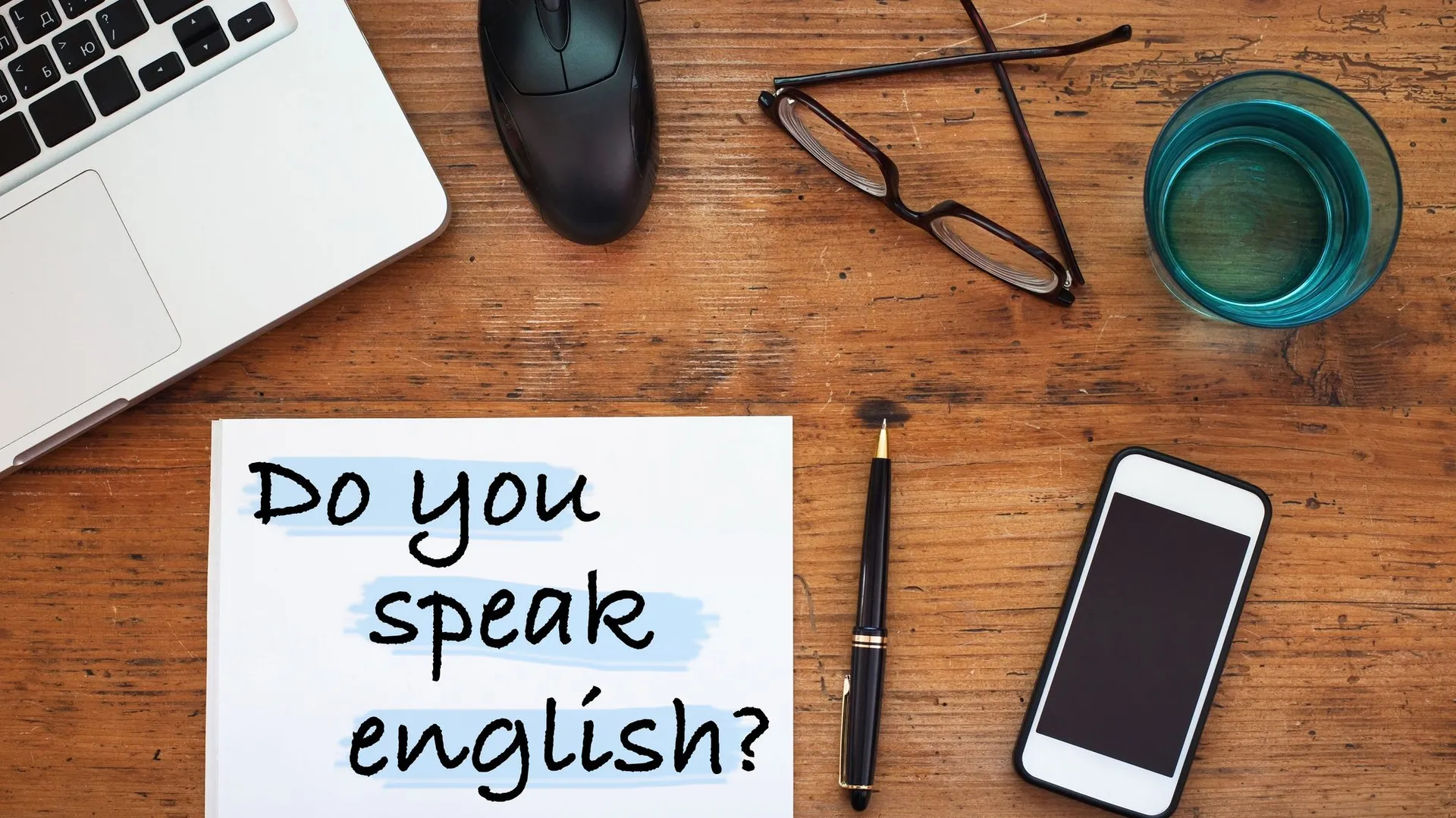 AndyBot: un professeur d'anglais insolite - RTBF Actus