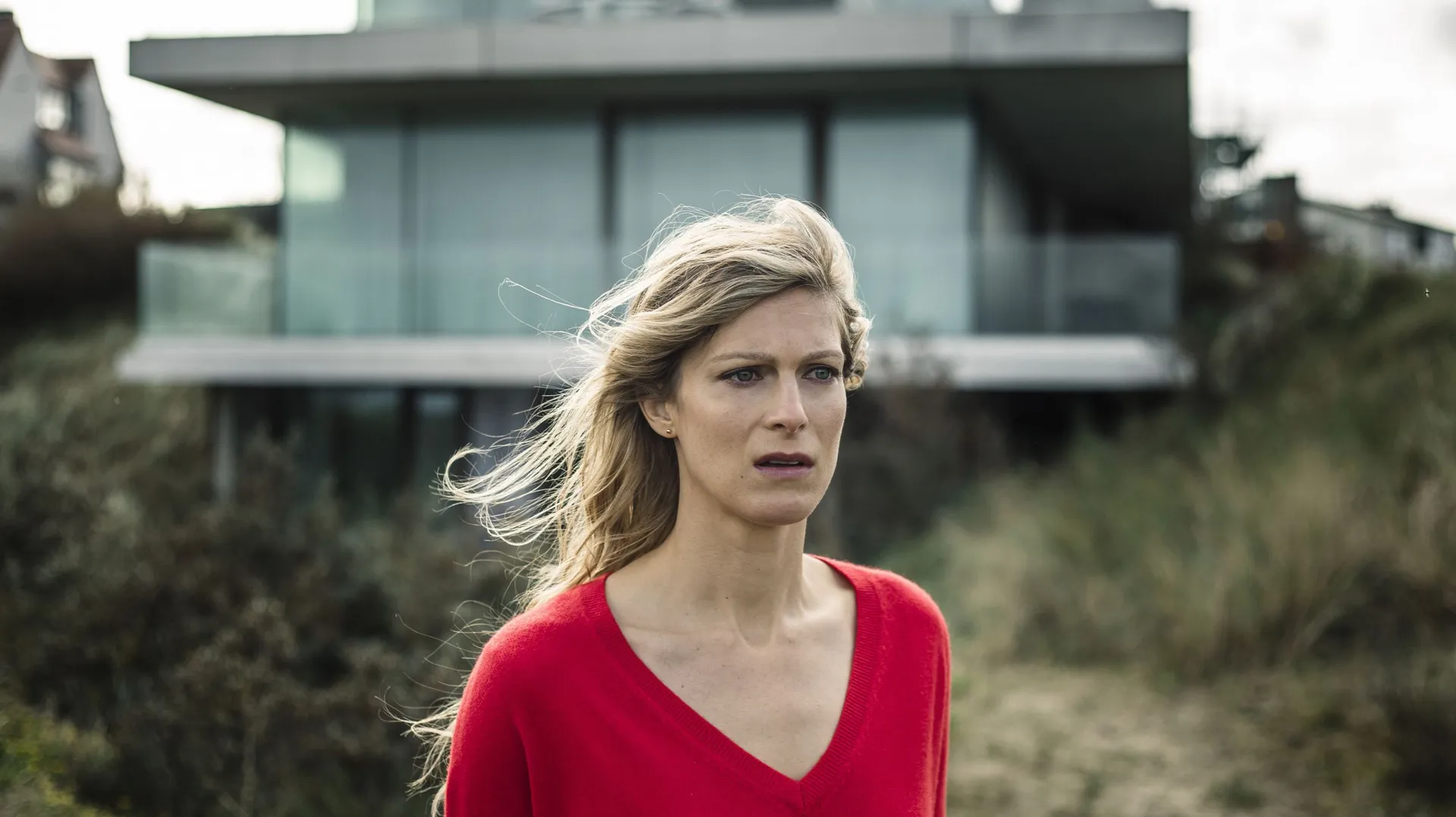 Trois choses à savoir sur Alexia Barlier, la star de 'Sophie Cross' et ...