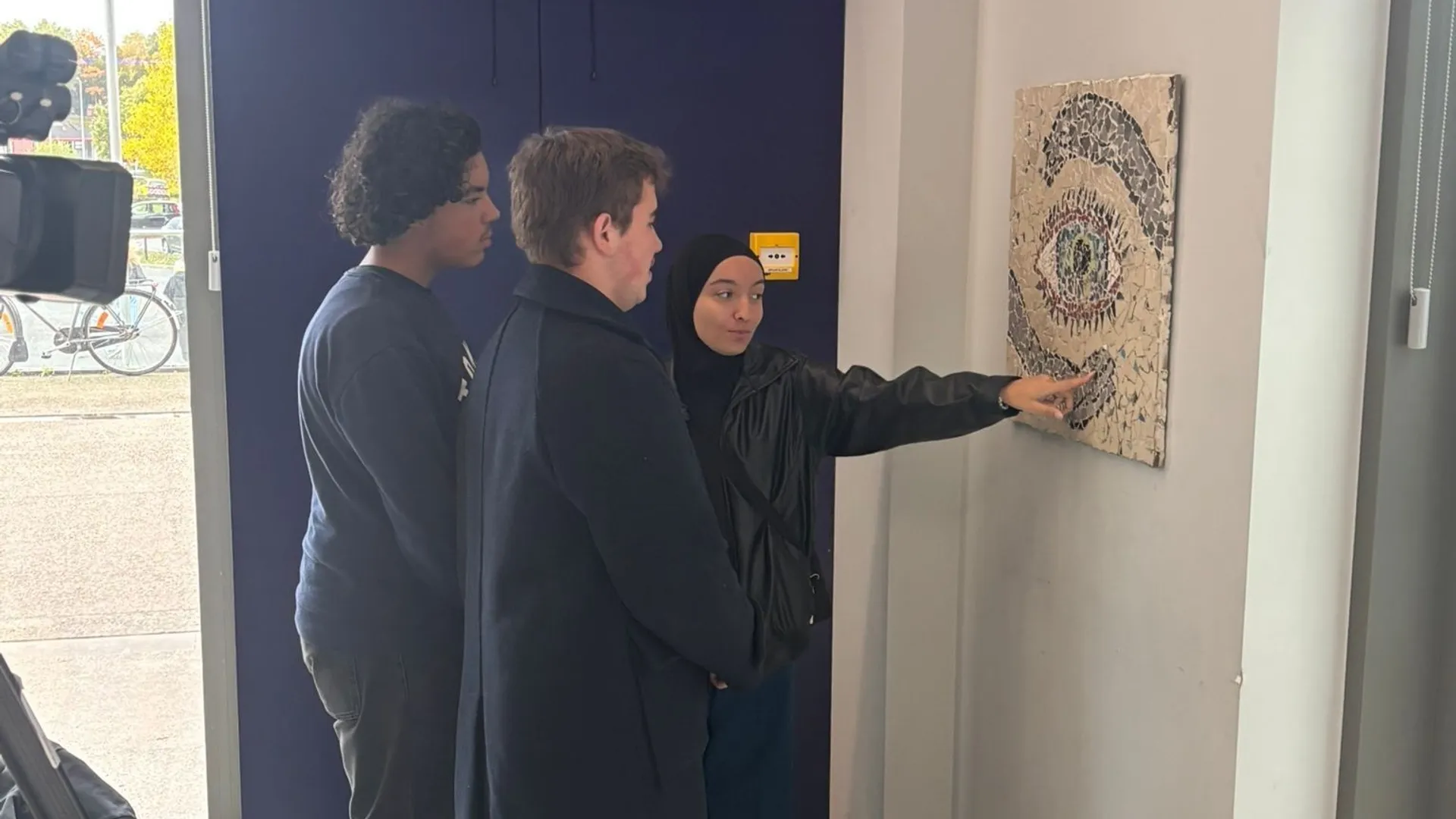 Une œuvre d’art réalisée à partir de débris du 'Brico Ben' de Molenbeek ...