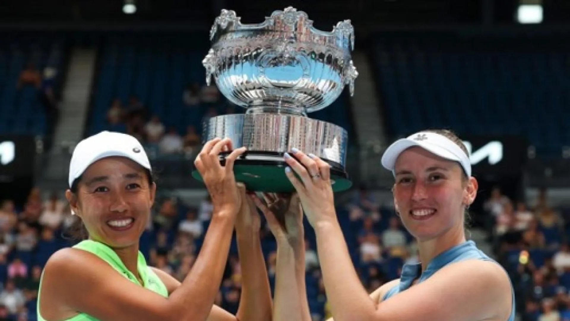 Classement WTA : Elise Mertens retrouve le premier rang mondial en ...