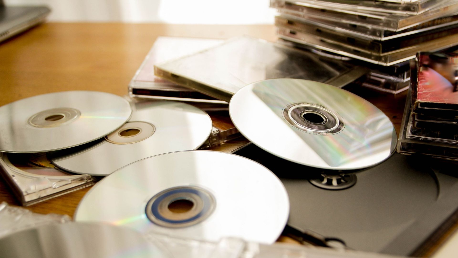 Premier album vendu, disques pourris, légendes urbaines… Tout ce que ...