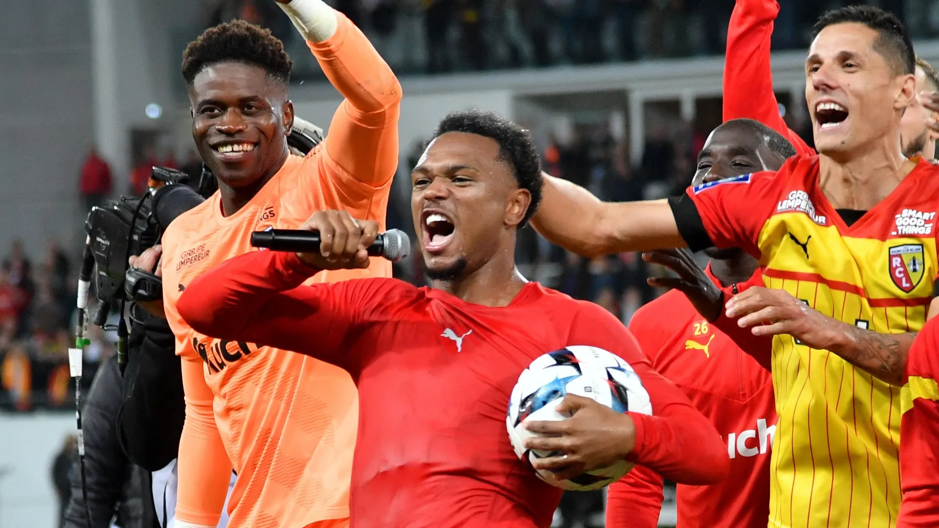Lois Openda chez les Diables Rouges ? La réaction de Thierry Henry qui botte en touche - RTBF Actus