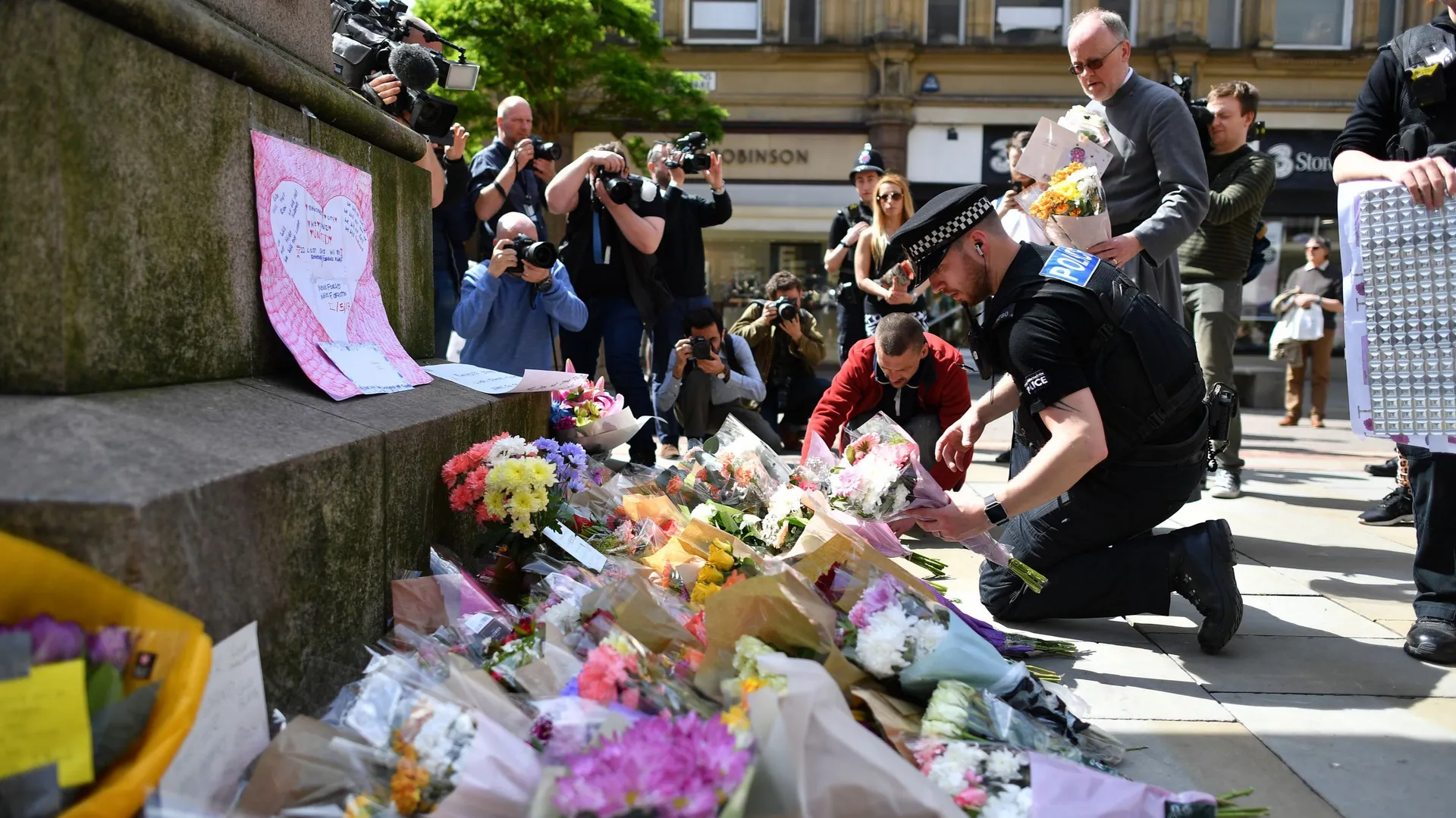 Attentat à Manchester: une petite fille de 8 ans et une adolescente ...