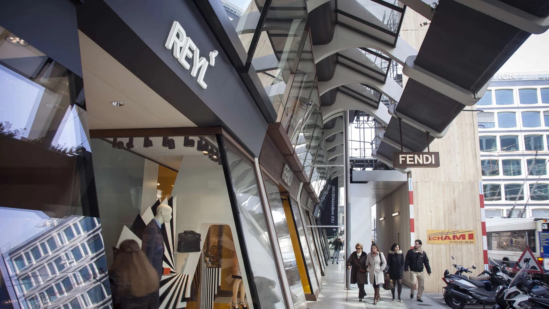 Affaire Cahuzac: nouvel inculpé de la banque Reyl en France - RTBF Actus