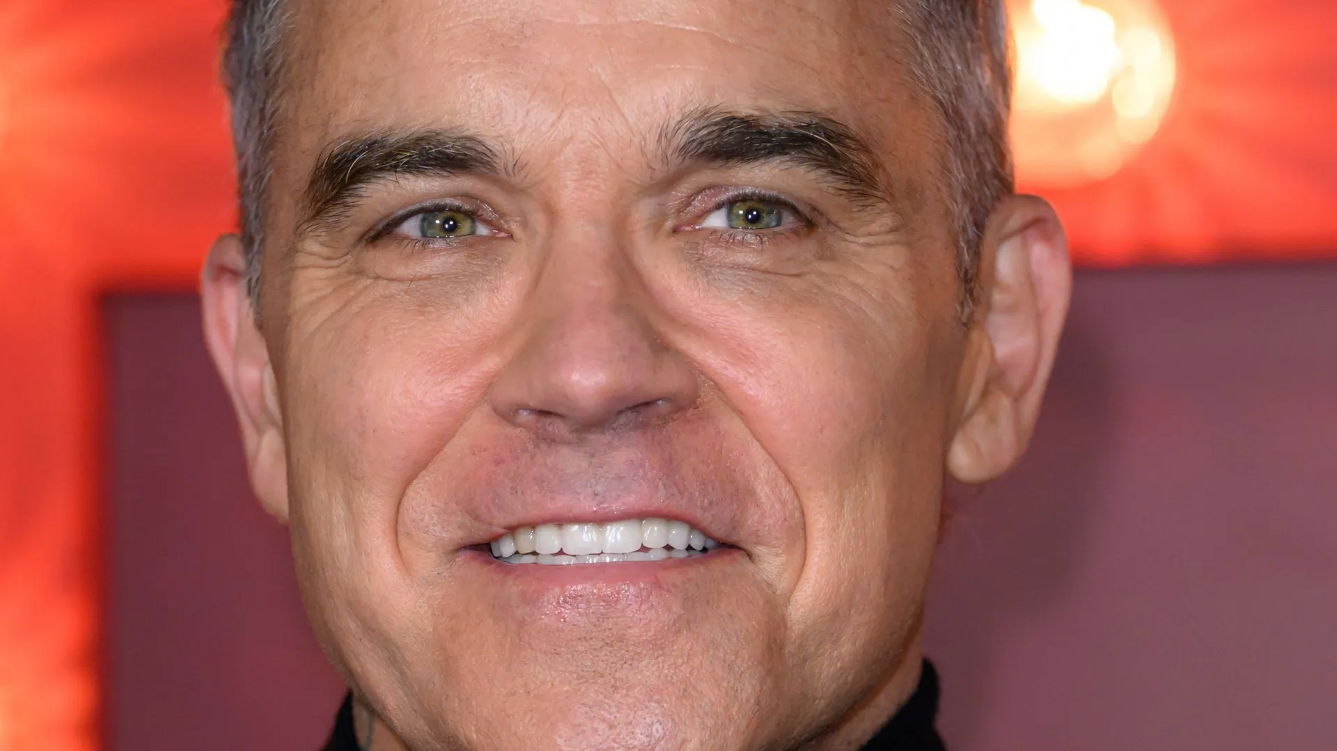 Robbie Williams : 'J'ai choisi d'être Bruce Wayne à Los Angeles et ...