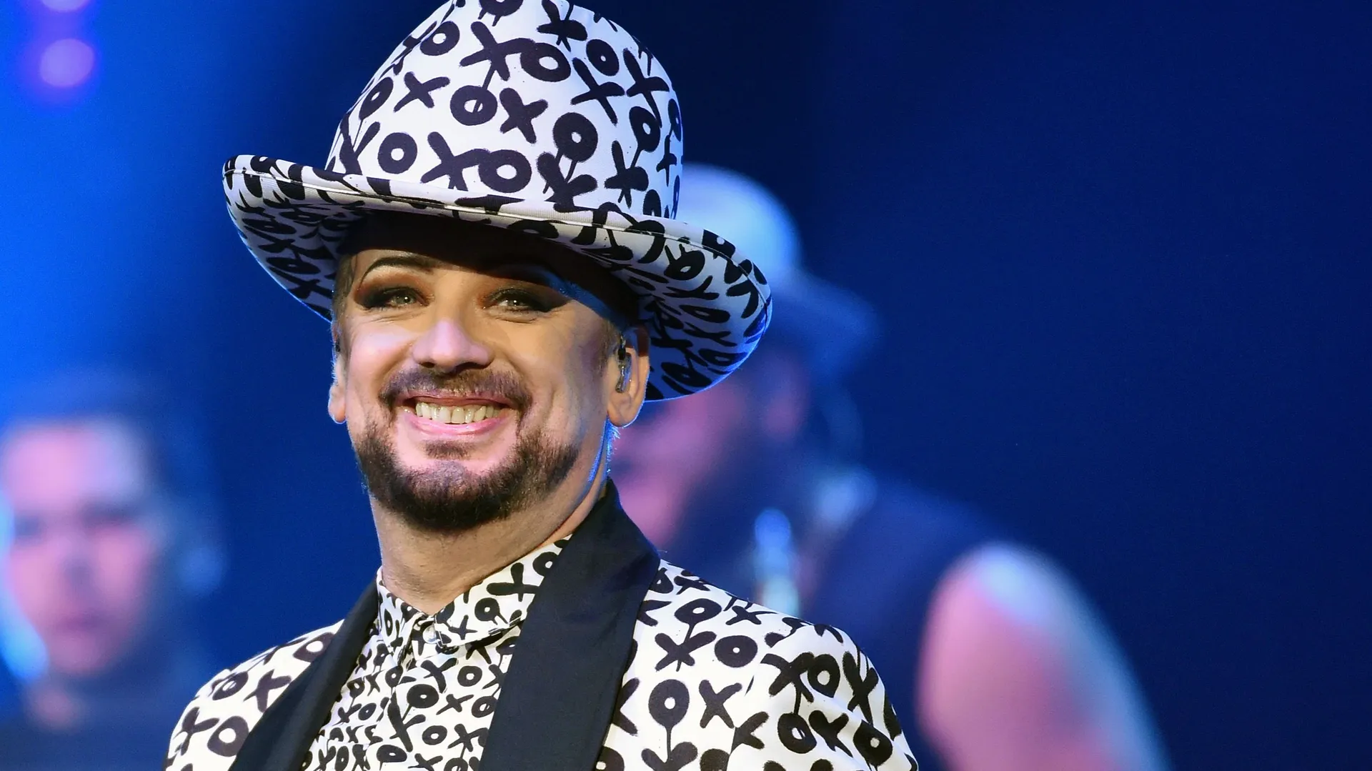 Redécouvrez Boy George : pourquoi ses fusions reggae-soul-pop résonnent ...