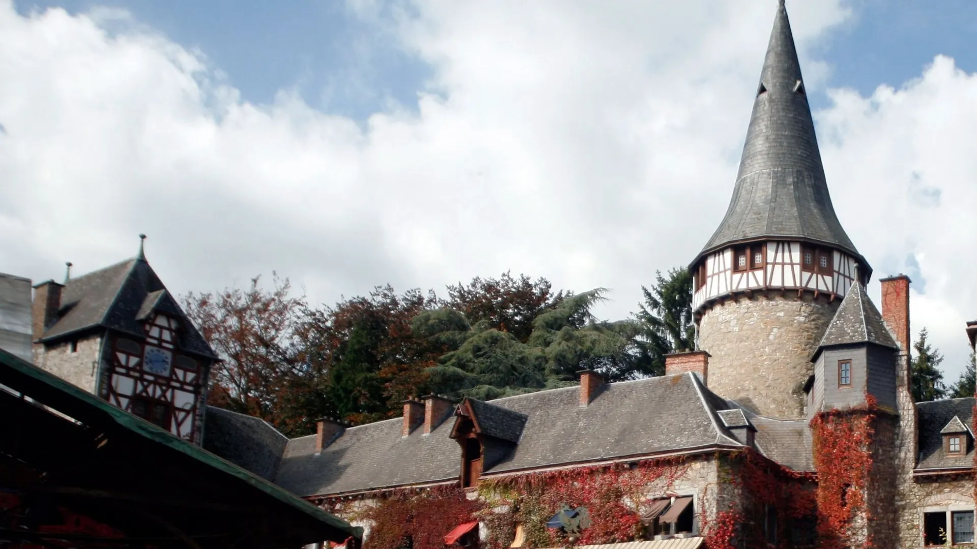 Tourisme : le château de Marchais dans les Hauts de France, havre de ...