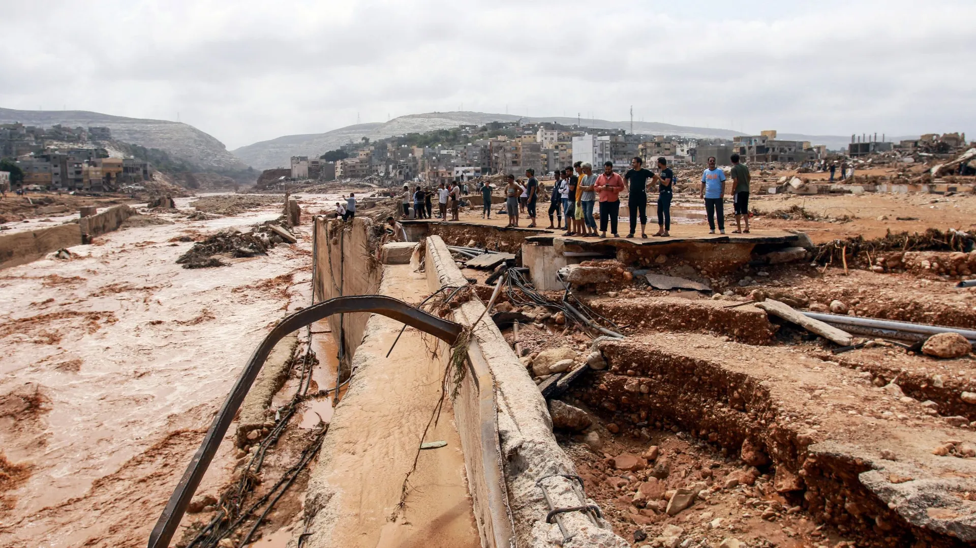 Inondations en Libye : les deux barrages de Derna étaient fissurés ...