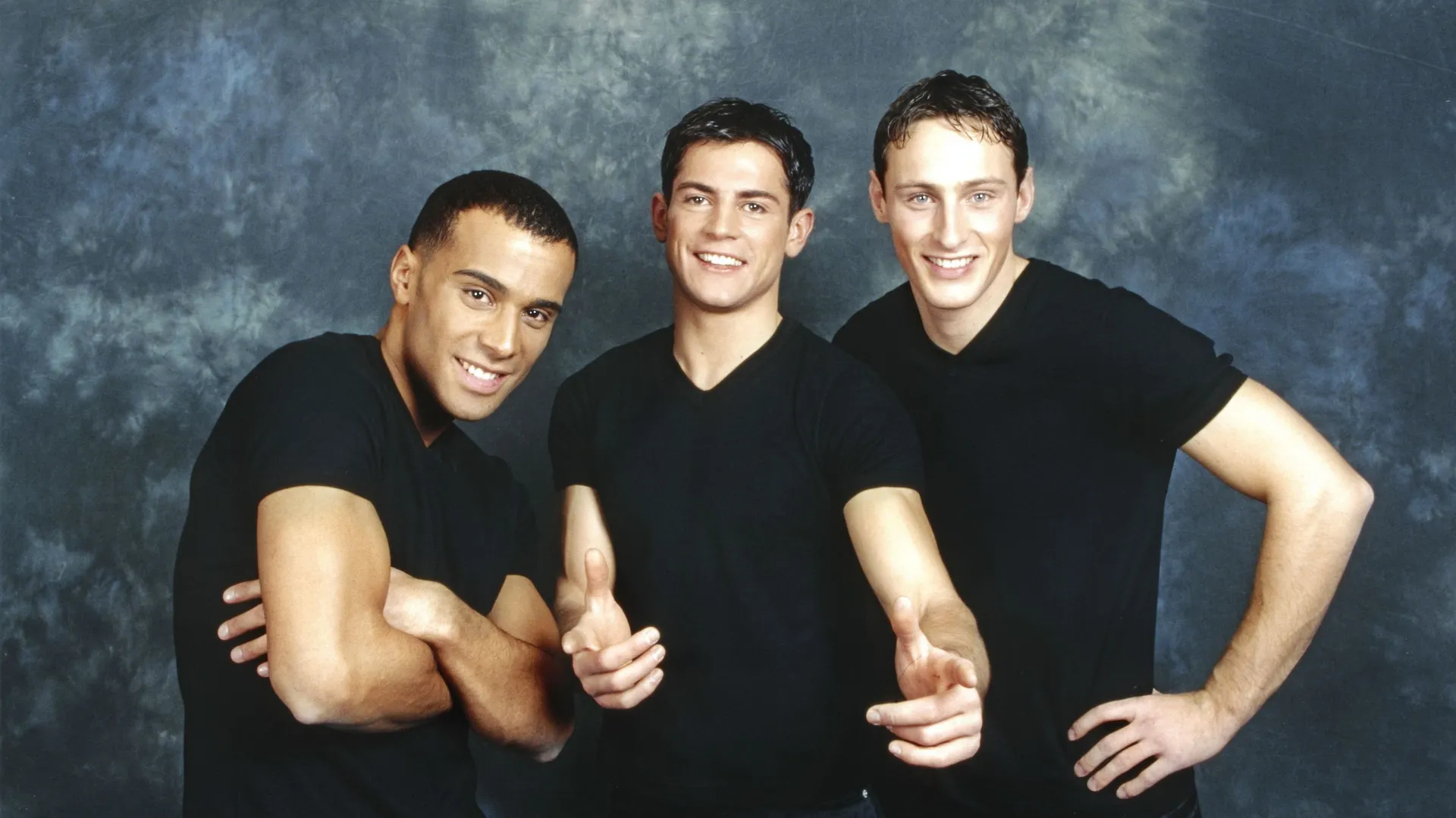 Voici les trois comédiens qui joueront les 2be3 dans le biopic 'Filip ...