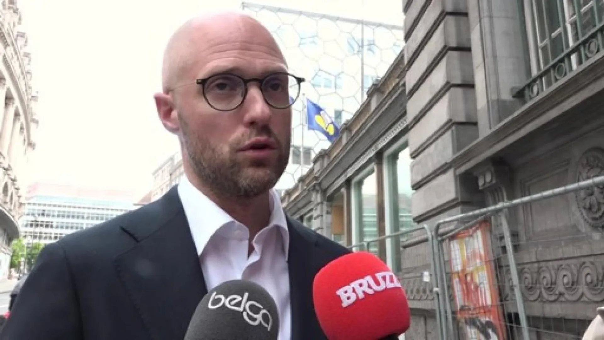 L’Enquête Nationale RTBF : le MR en baisse en Wallonie, le PTB et le PS en hausse, statu quo à ...