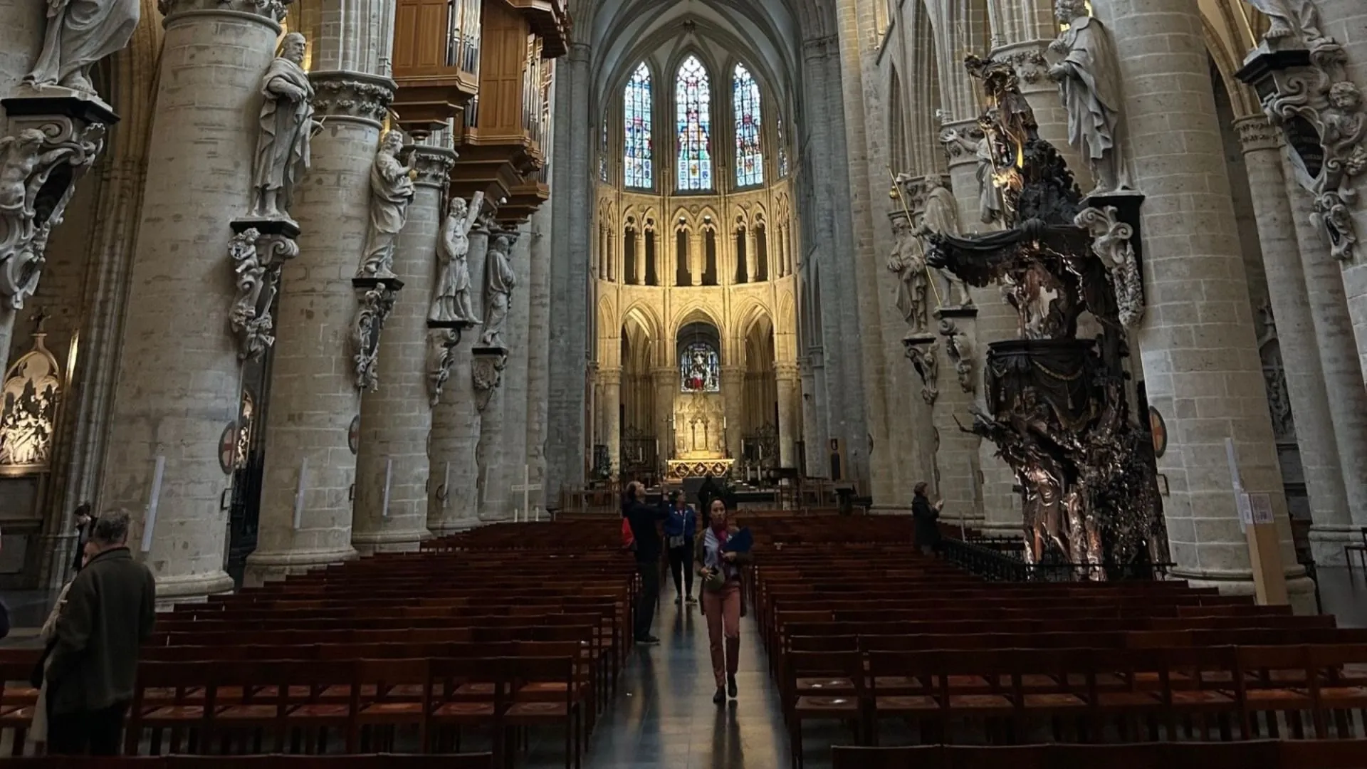 Les 800 ans de la cathédrale Saints-Michel-et-Gudule promettent un ...