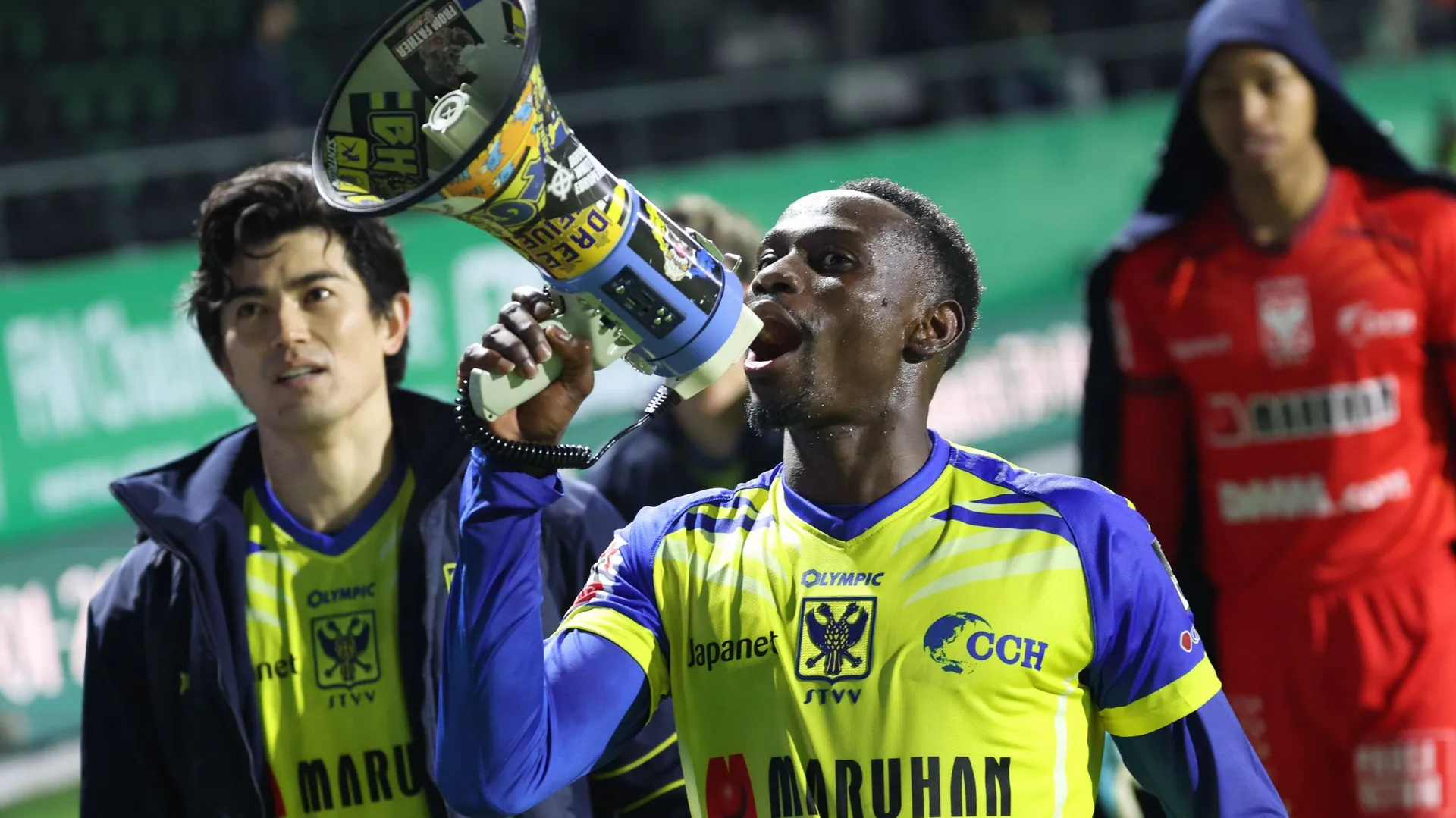 Le joker Oumar Diouf décisif après 40 secondes : 'Marquer pour son ...