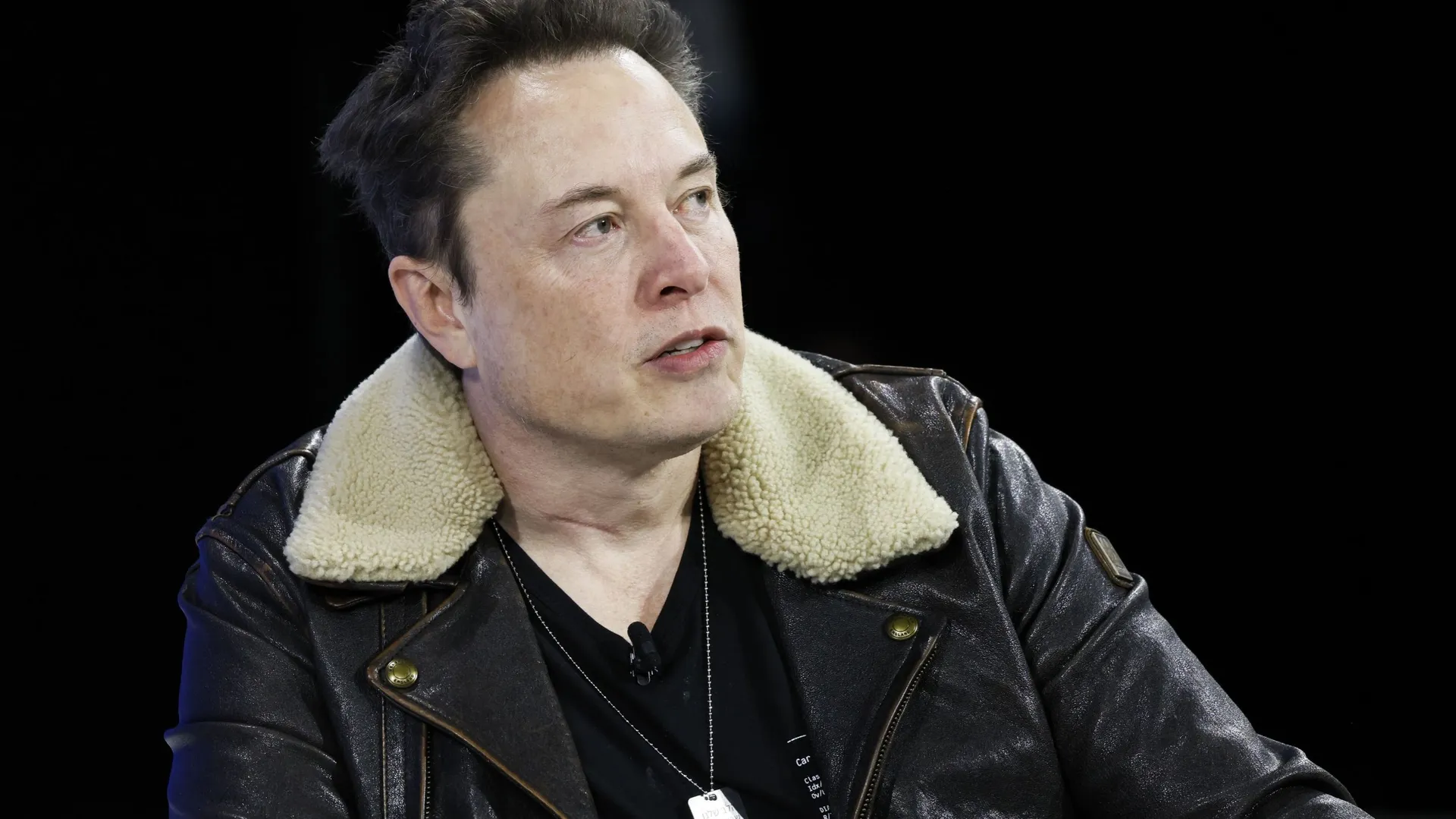 X/Twitter : Elon Musk se cache-t-il sous l'alias Adrian Dittmann ...
