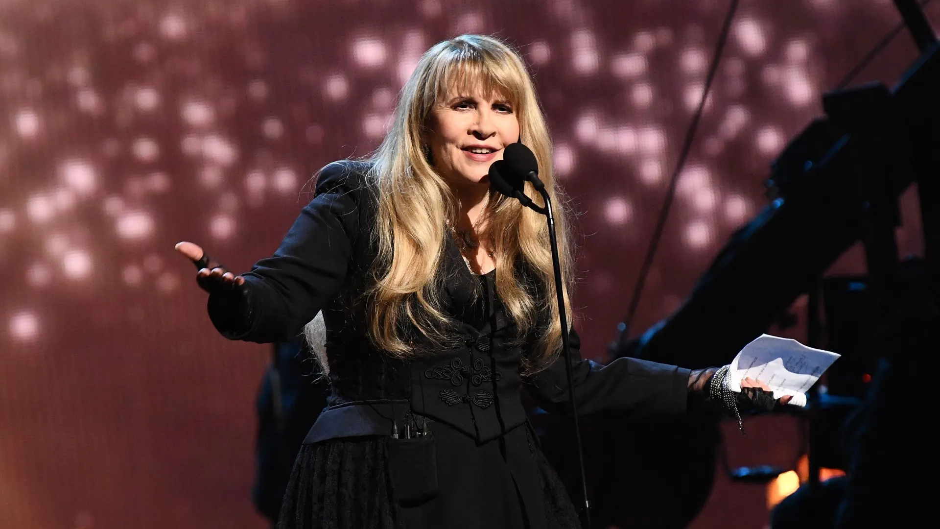 Stevie Nicks (Fleetwood Mac) dévoile une lettre qu'elle a écrite à ses ...