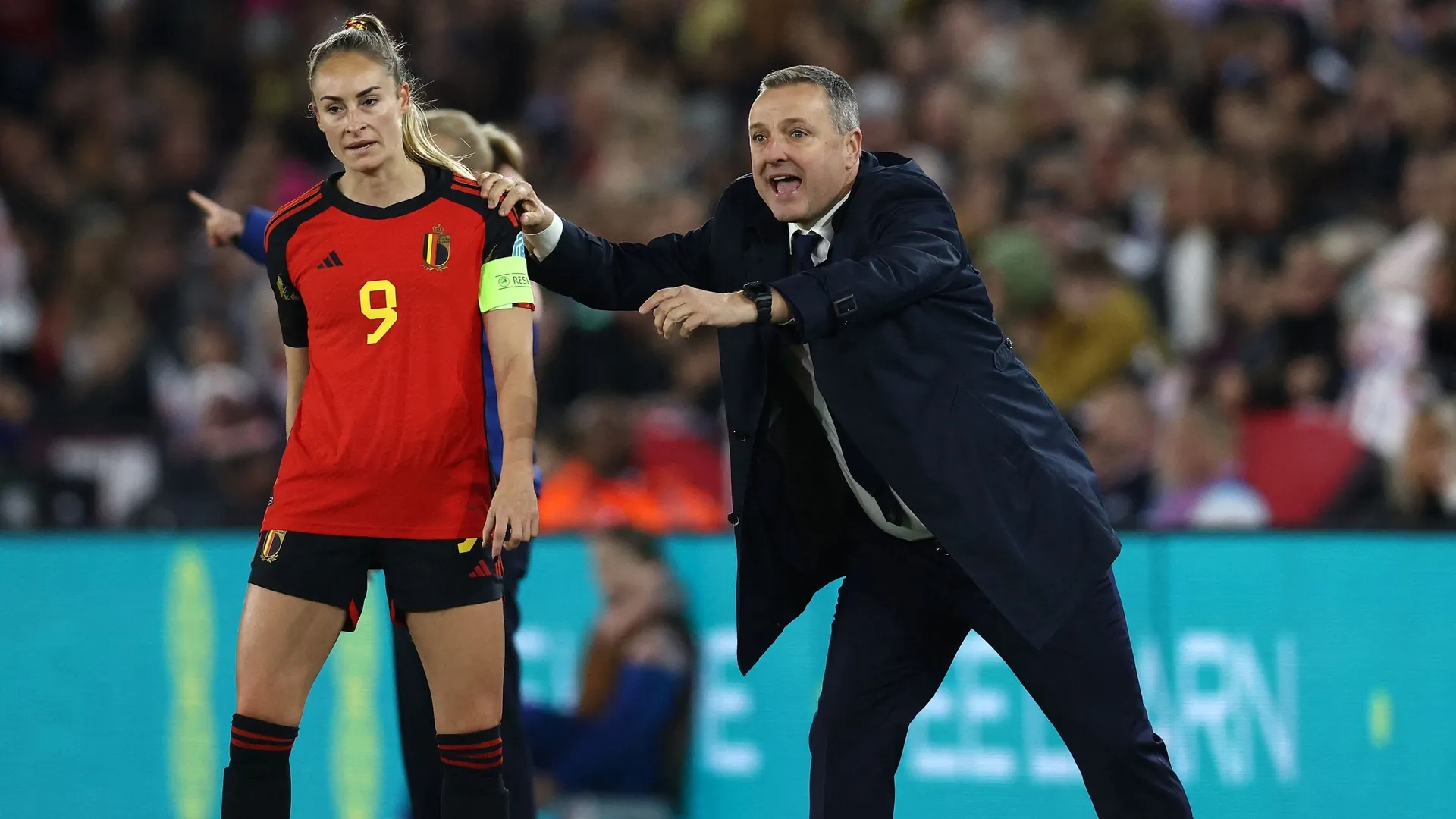 Les Diables rouges et les Red Flames chanteront désormais l'hymne ...